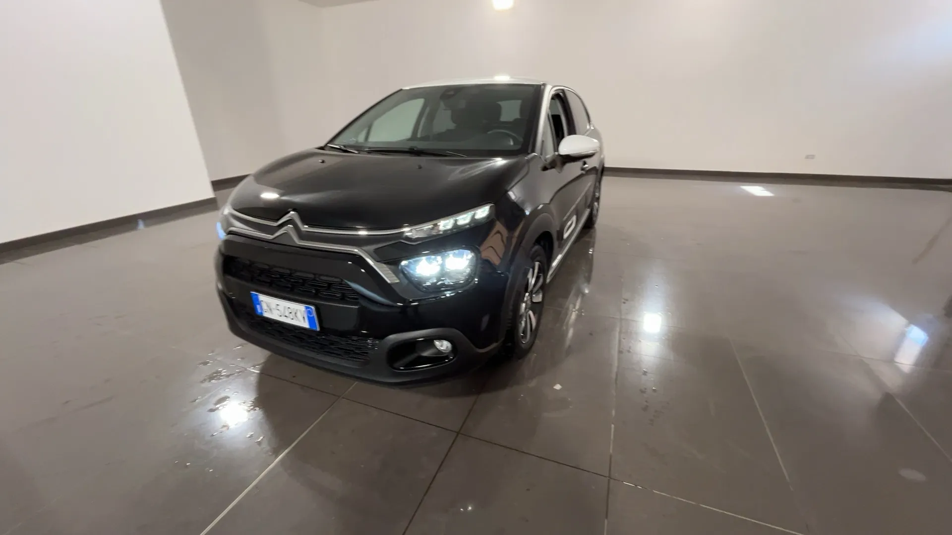 Citroen C3 Pure Tech 110 Shine MY60 (noleggio) in Vendita - Prezzo 13. ...